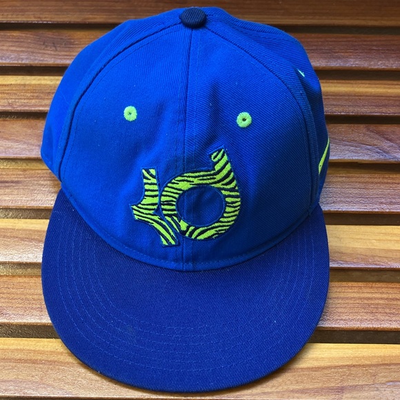 Nike | Accessories | Rare Nike Kevin Durant Snapback Zebra Kd Hat Cap ...